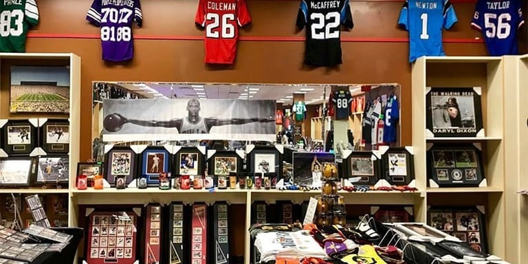 Memorabilia Liquidators: Sell Memorabilia and Collectibles | Local ...